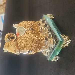 Holiday | Golden Sheep Chinese Year Of Golden Sheep Good Luck Sheep ...